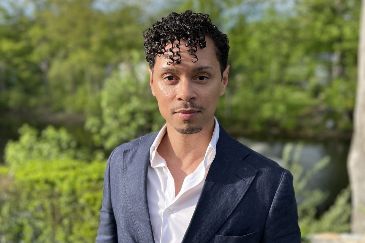 Aaron Cezar - ArtReview