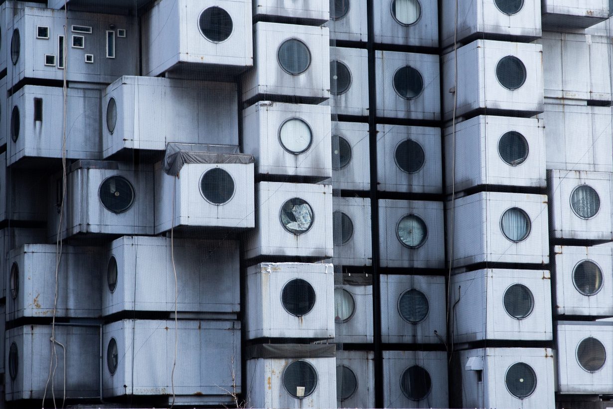 The Rise and Fall of the Nakagin Capsule Tower (1972-2022) - ArtReview