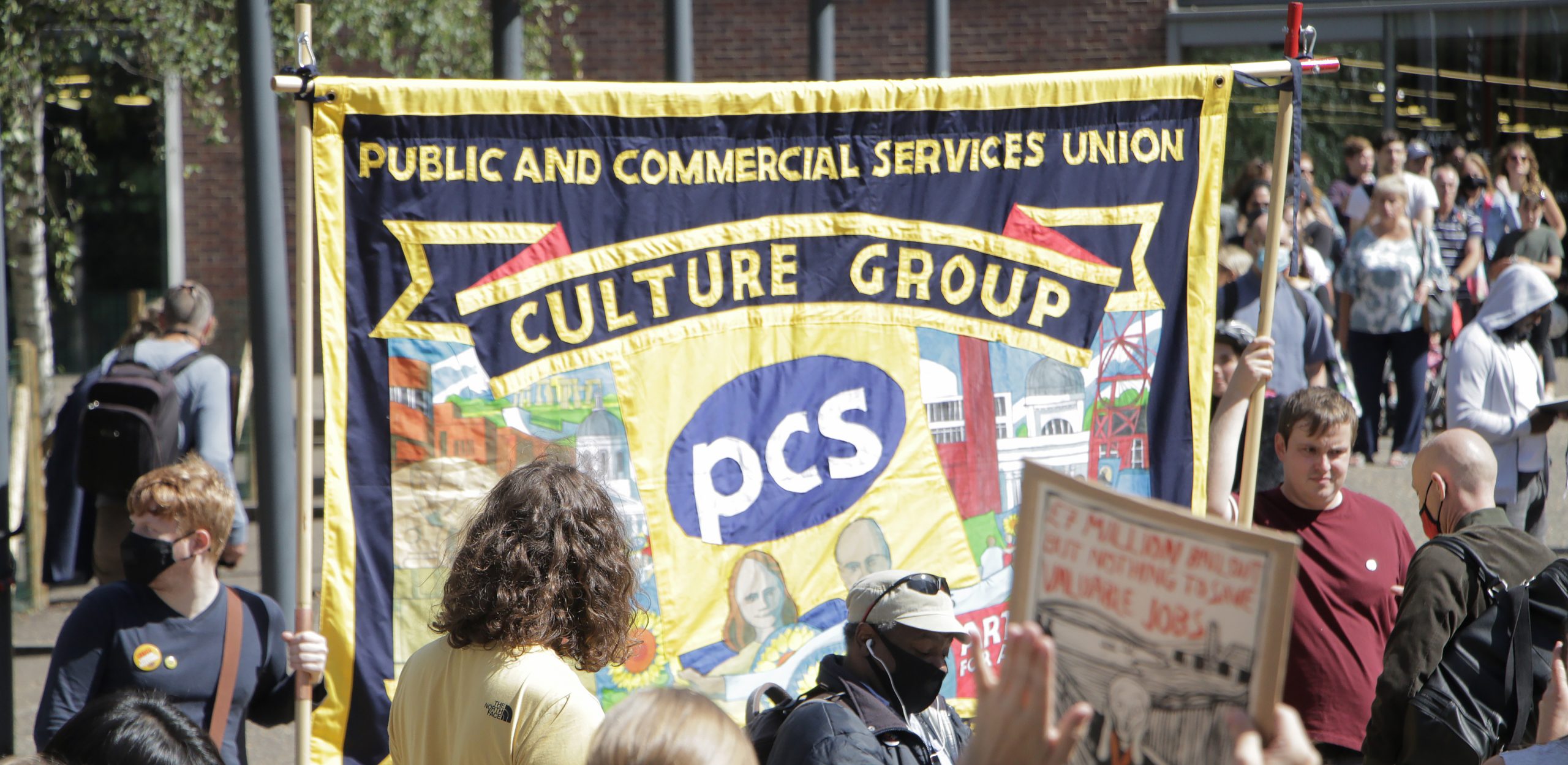 How to Unionize the Artworld - ArtReview