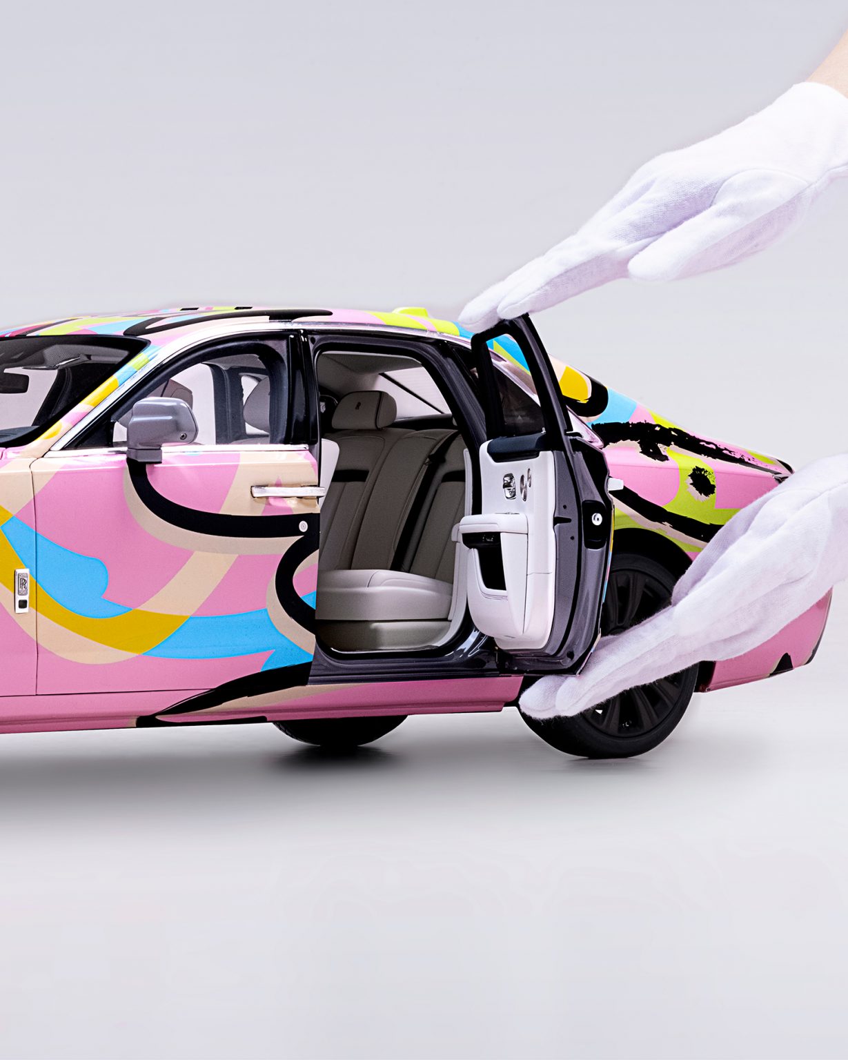 Rolls-Royce Presents Art Collection in Collaboration with Artist Javier ...