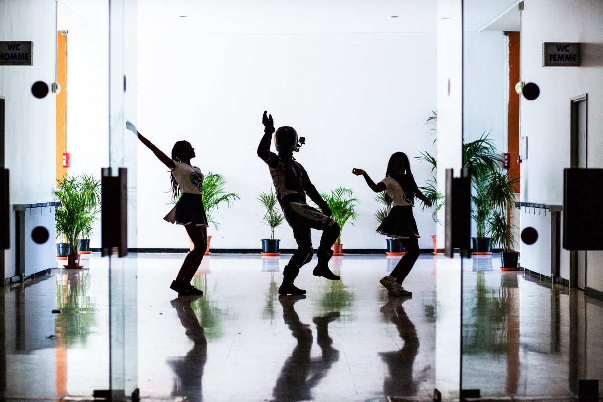 The Echo Chamber of ‘Postinternet Dance’ - ArtReview