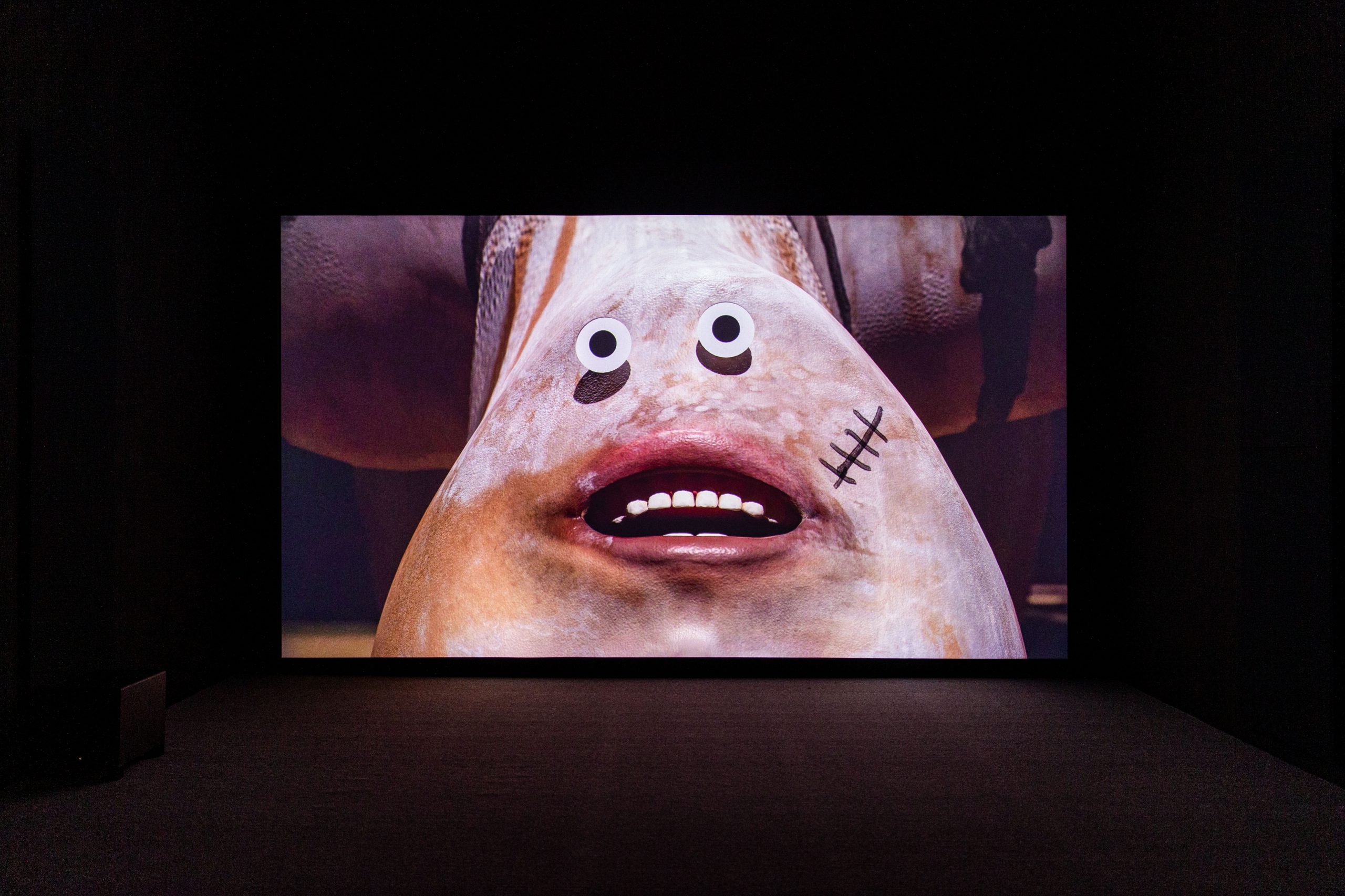 Li Yi-Fan Wins the Golden Harvest Award - ArtReview